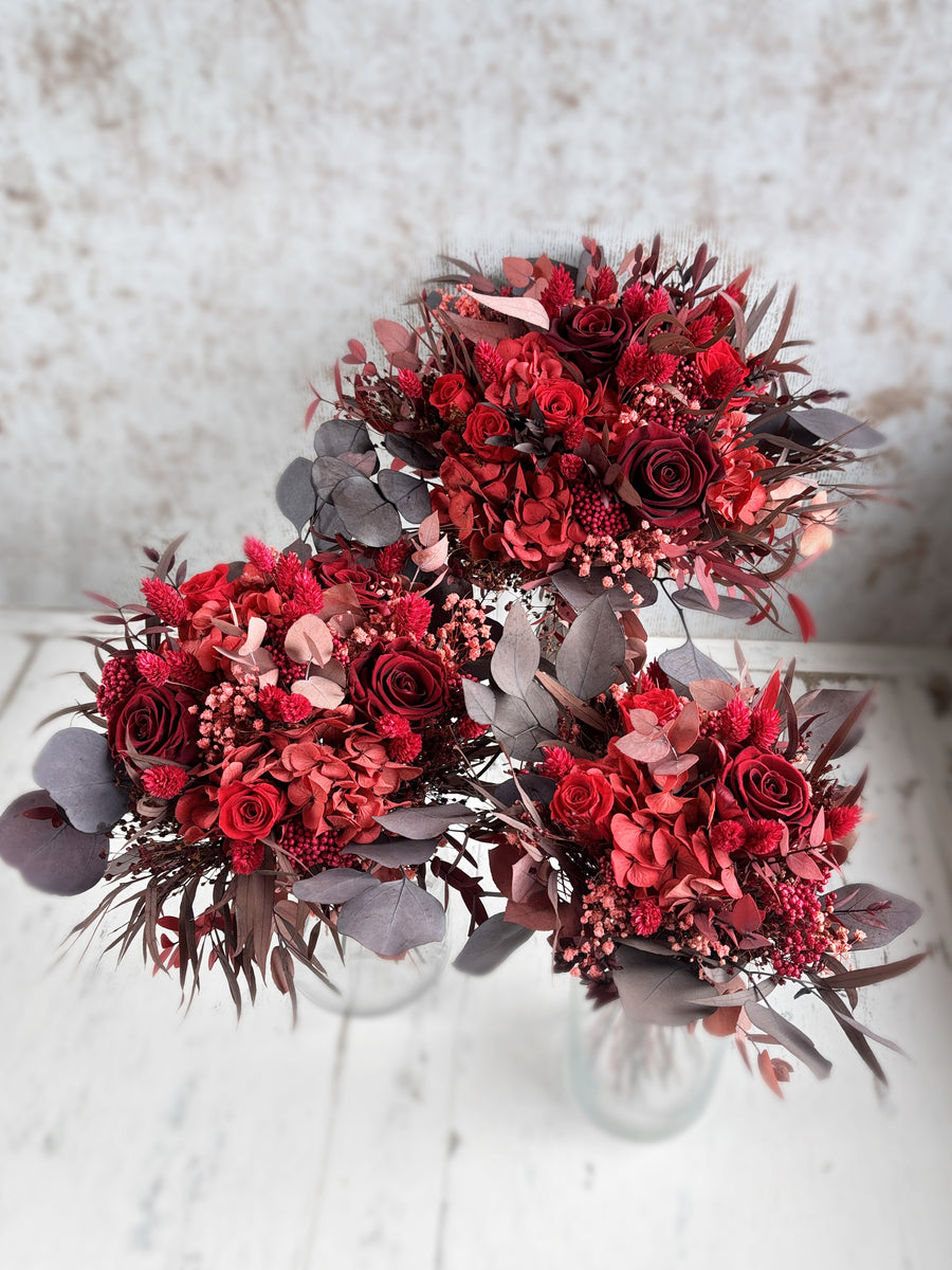 "Red Magic" – Hi Rosie